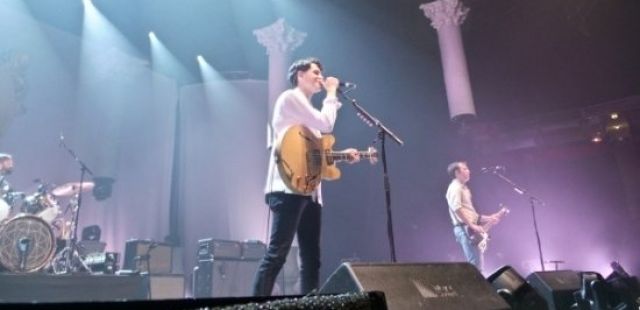 Vampire Weekend live @ Phones 4U Arena, Manchester